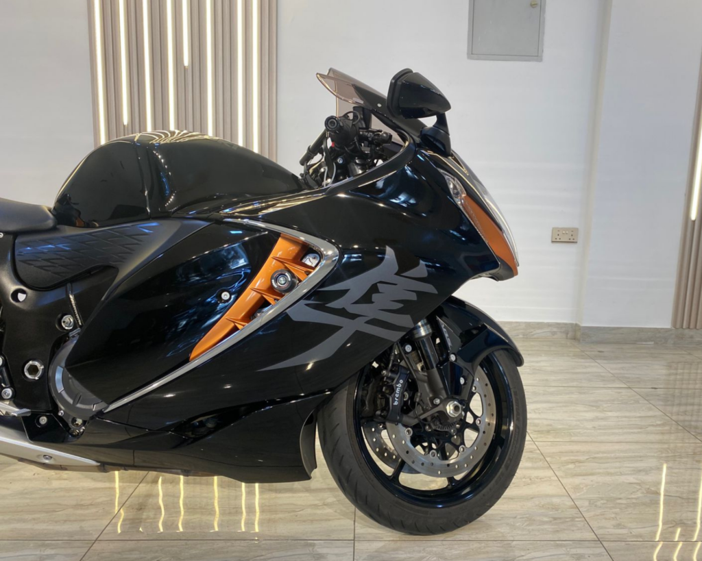 SUZUKI HAYABUSA GEN 3 – 2022 – FUJI UAE Motorcycles