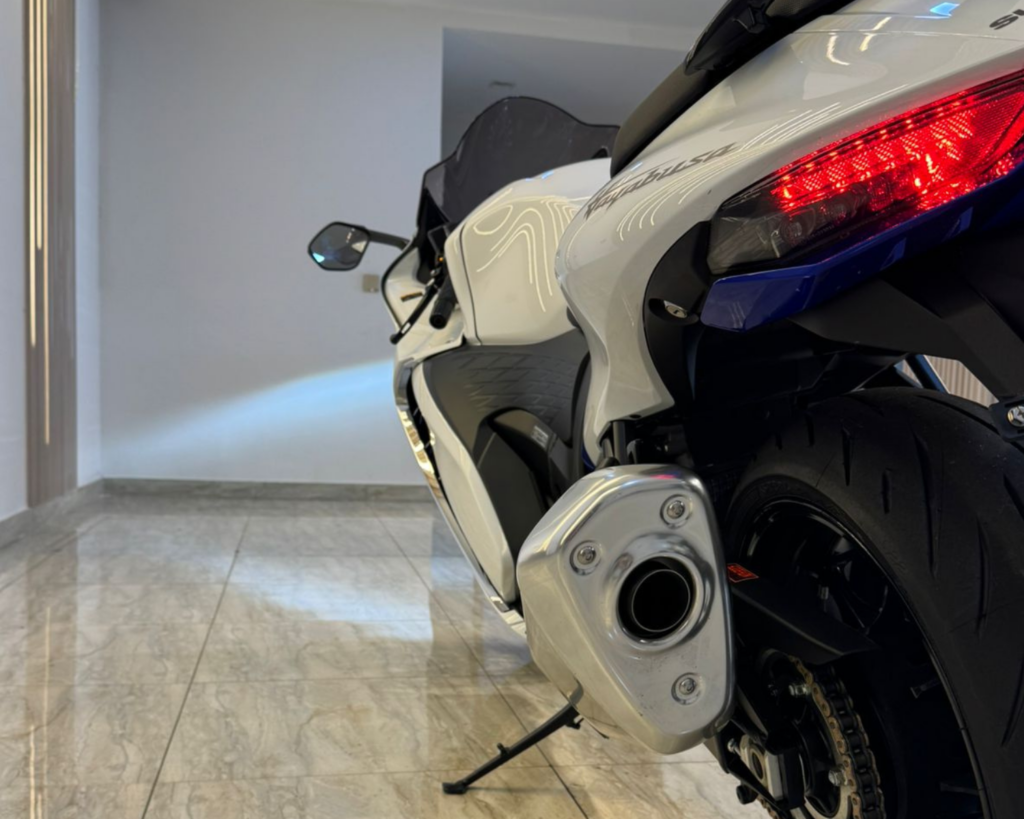SUZUKU HAYABUSA GEN-3 – 2024 – FUJI UAE Motorcycles